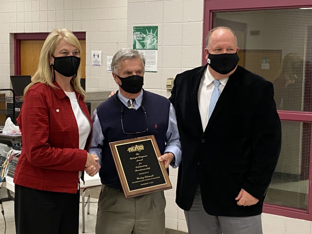 Edwards Wins State Award – CCS School Master